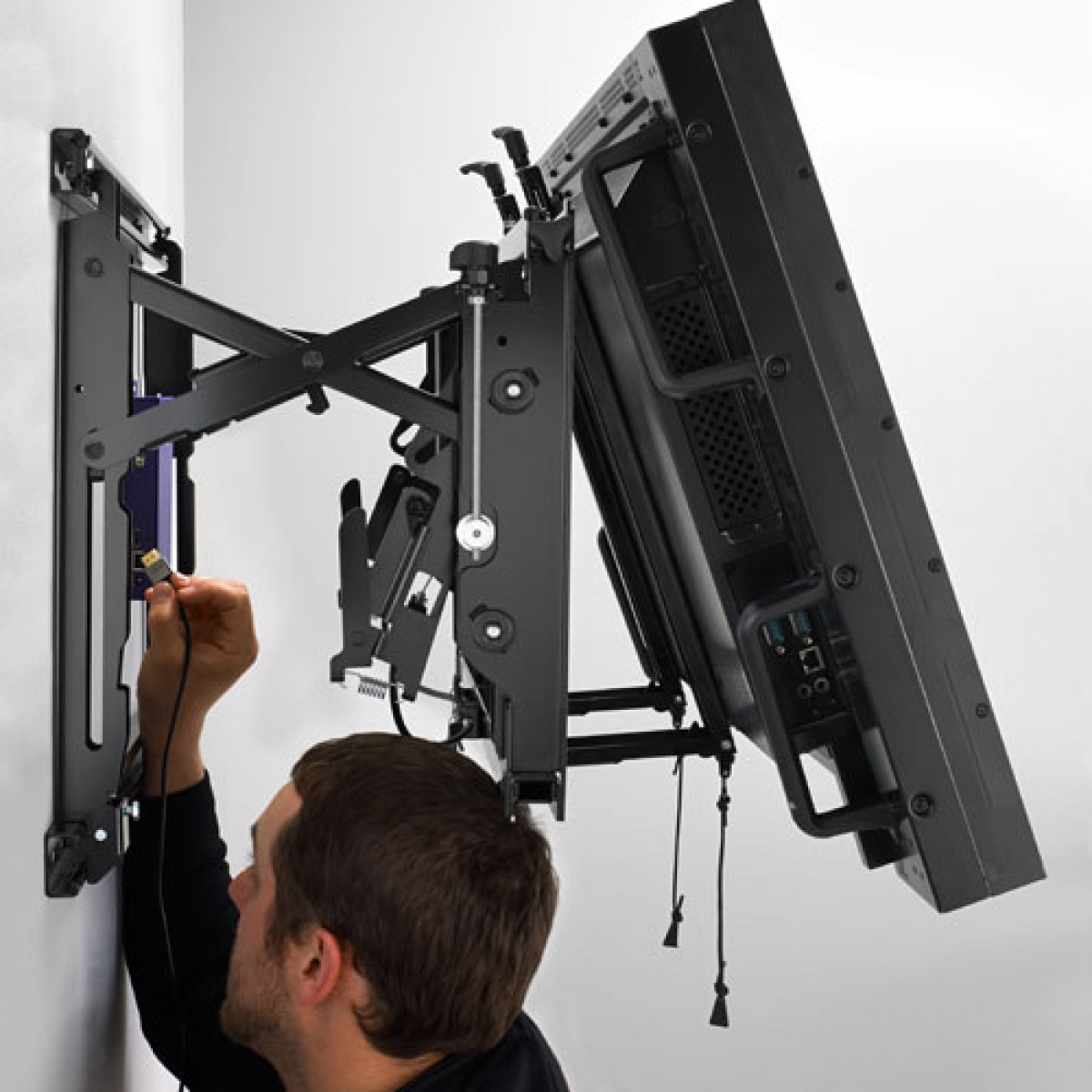 CHIEF Connexsys video wall landscape mounting system-rails
